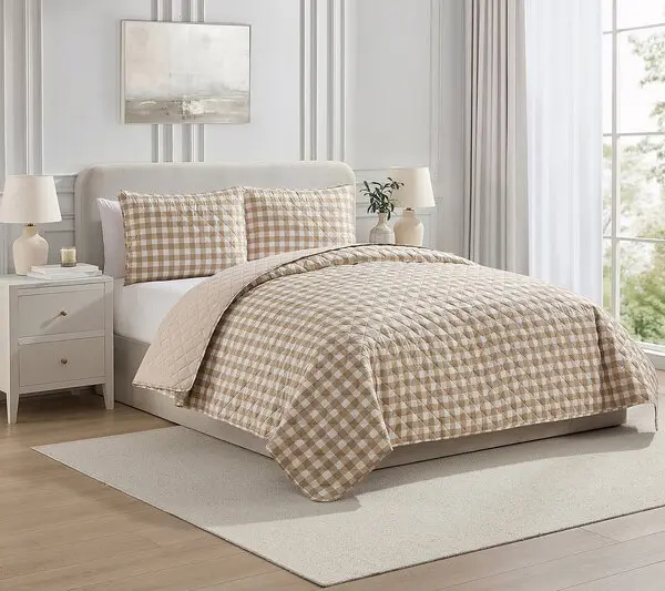 VCNY HOME Gingham Microfiber Quilt Set, King