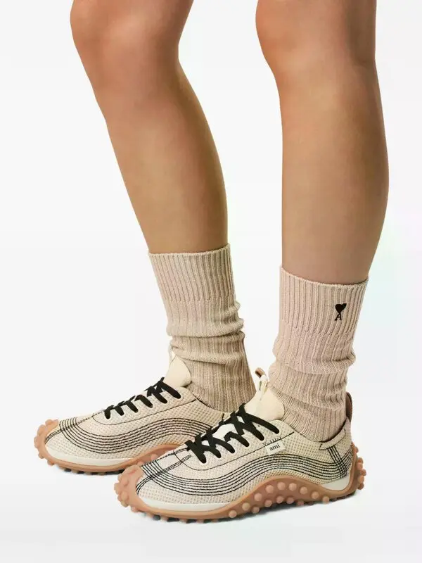 AMI Paris Cotton Crew Socks With De Coeur Embroidery - Neutrals