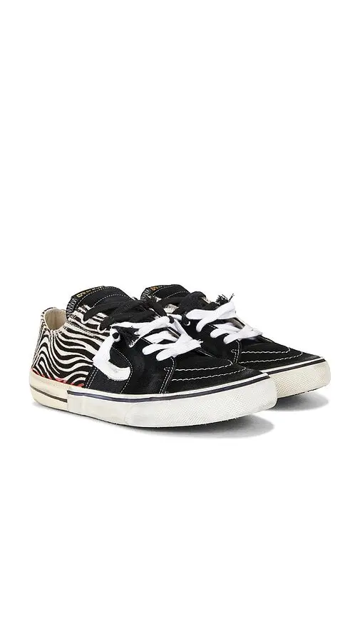 PAUL EASTERLIN Caly Star Low Sneakers