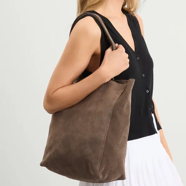 NOTHING WRITTEN Cou Suede Shopper Bag