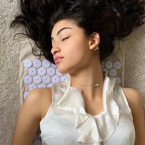 BED OF NAILS Bon Eco Travel Mat Original Acupressure Design With 6000 Precision Nails - None