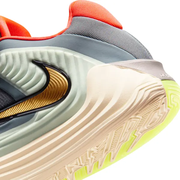 Nike Giannis Freak "deception" Basketball Shoe - Grey