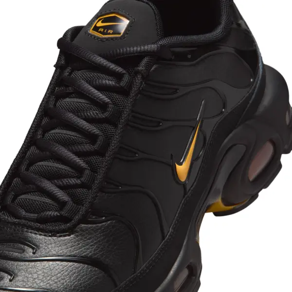 Nike Air Max Plus Premium Sneakers - Black