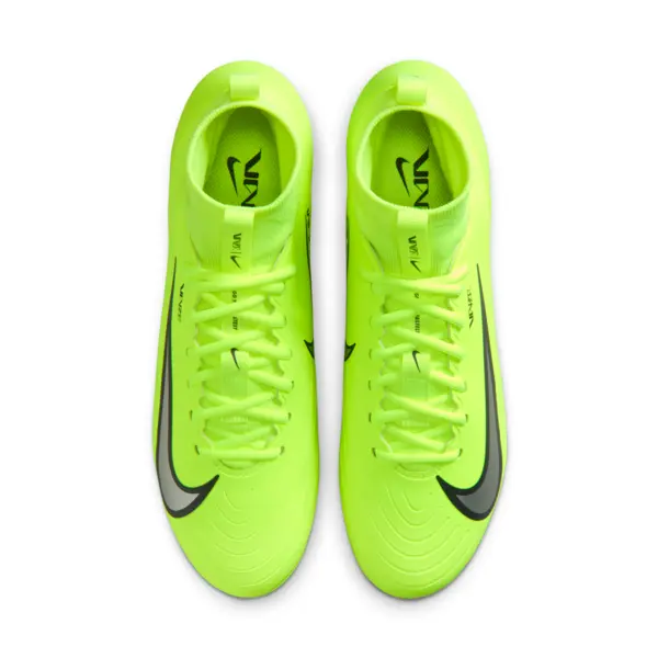 Nike Football Cleats - Yellow