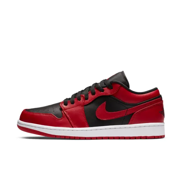 JORDAN 1 Low Sneakers