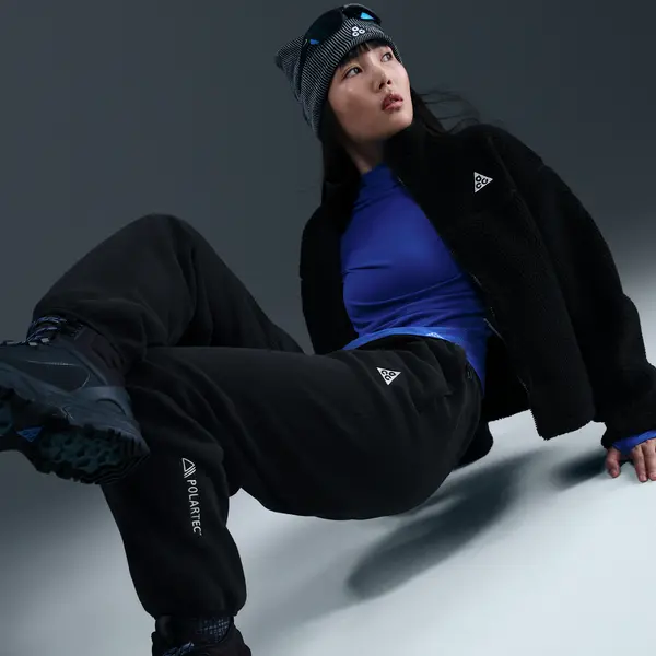 Nike Wolf Tree" Pants - Black