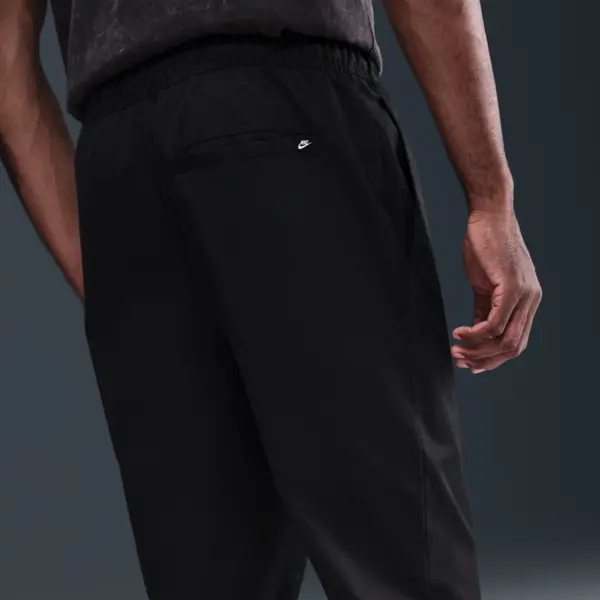Nike Club Woven Tapered Pants