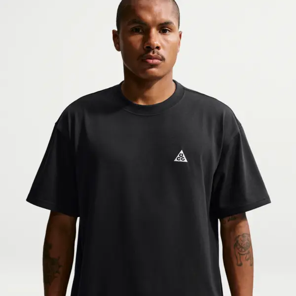 Nike Short-sleeve T-shirt - Black