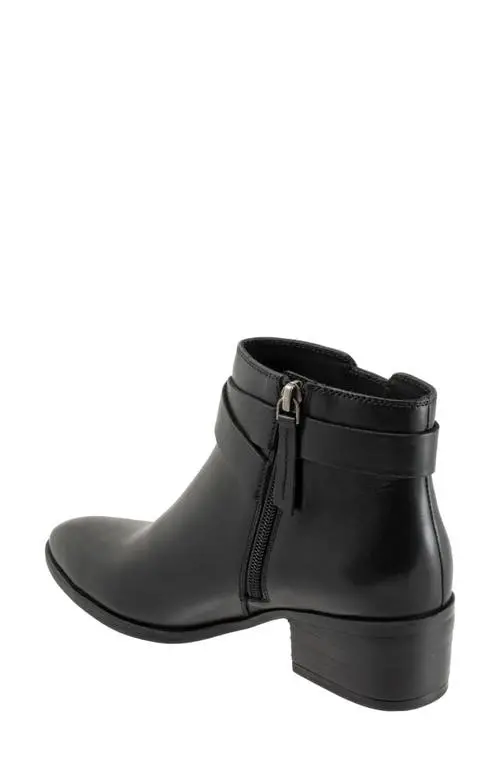 Softwalk Lira Ankle Boot - Black