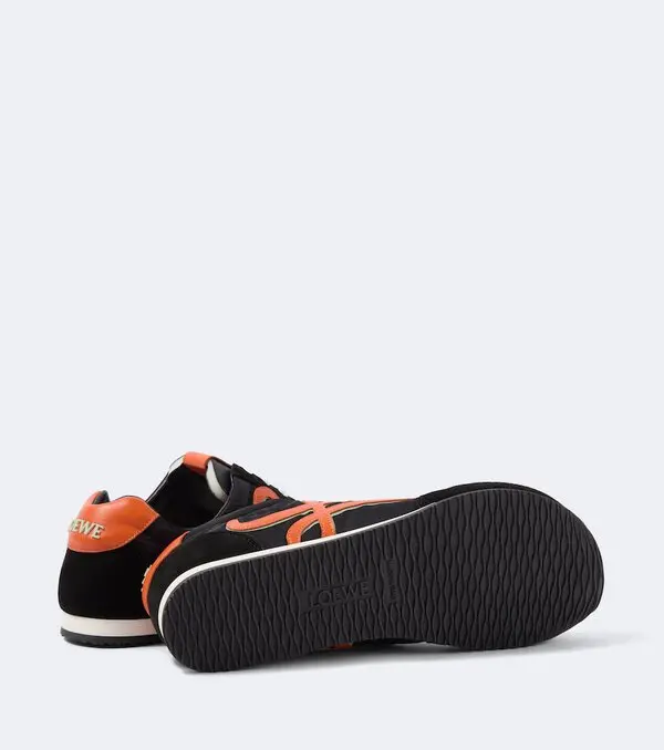 Loewe X Louis Wain Ballet Runner 2.0 Sneakers - Black