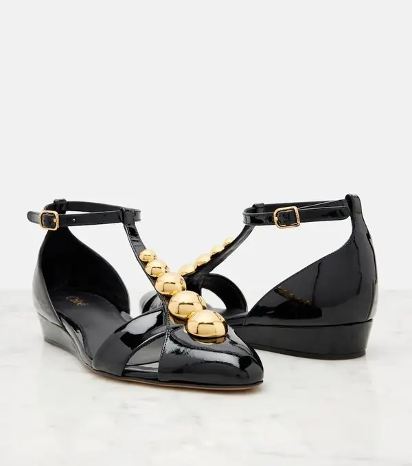 Chloé Cleia Studded Patent Leather Wedges - Black