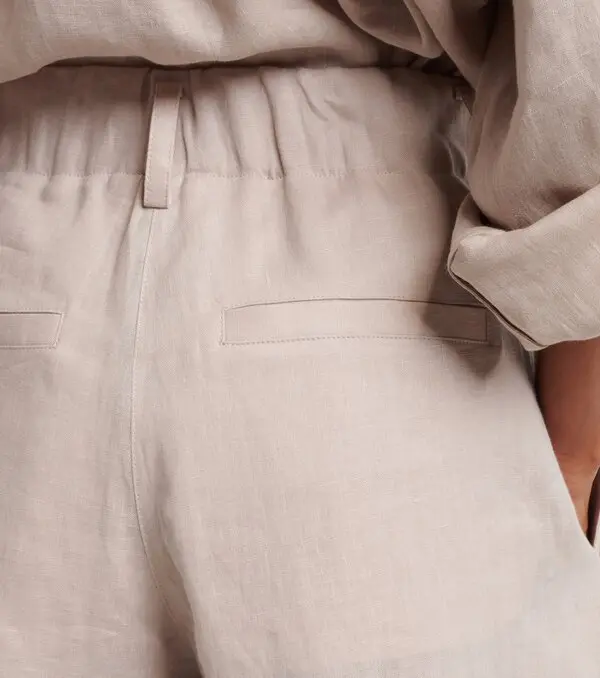 Brunello Cucinelli Linen Shorts - Beige