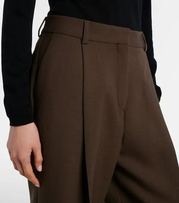 TOTEME Pleated Cropped Straight Pants