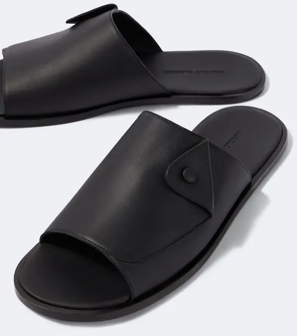 Manolo Blahnik Lino Leather Sandals