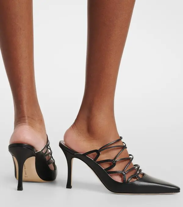 Manolo Blahnik Netas 90 Leather Mules