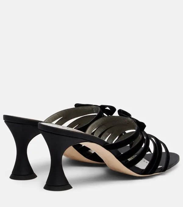 Manolo Blahnik Clementel 70 Velvet Mules - Black