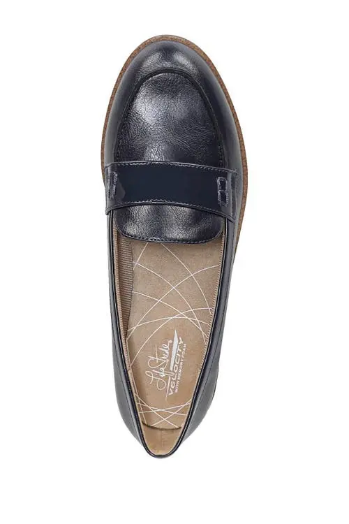 LIFESTRIDE Zee Loafer