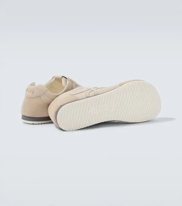 Loewe Ballet Runner 2.0 Sneakers In Suede And Leather - Beige