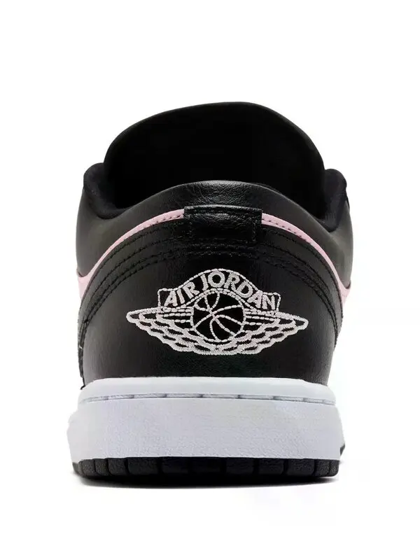 Nike Air Jordan 1 Low Logo Sneakers - Pink