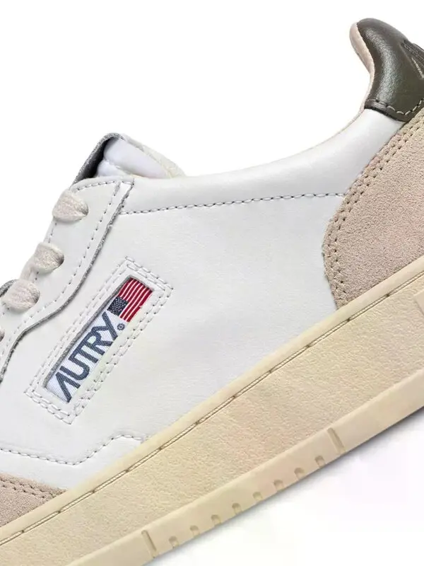 AUTRY Medalist Low Sneakers