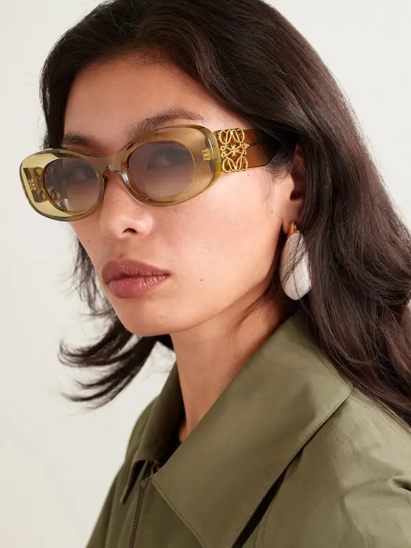 Loewe Anagram Oversized Cat-eye Sunglasses - Yellow