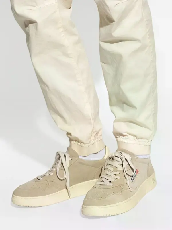 AUTRY Medalist Low Sneakers