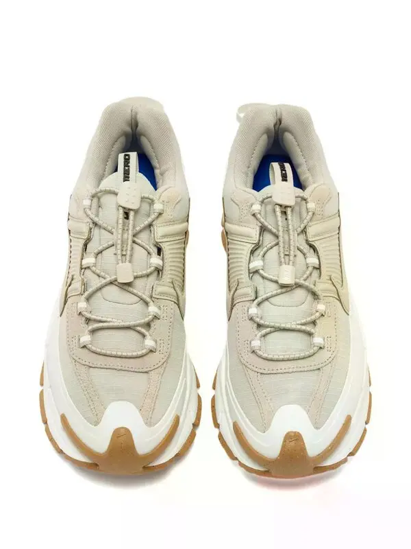 Nike Zoom Vomero Roam Sneakers - Neutrals