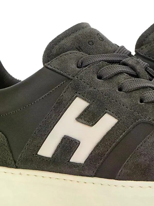 Hogan Appliqué Sneakers