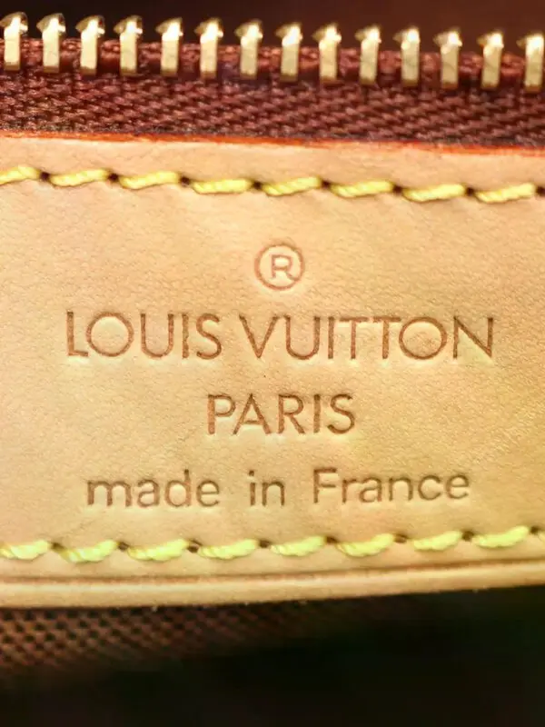 LOUIS VUITTON 2002 Monogram Abbesses Crossbody Bag