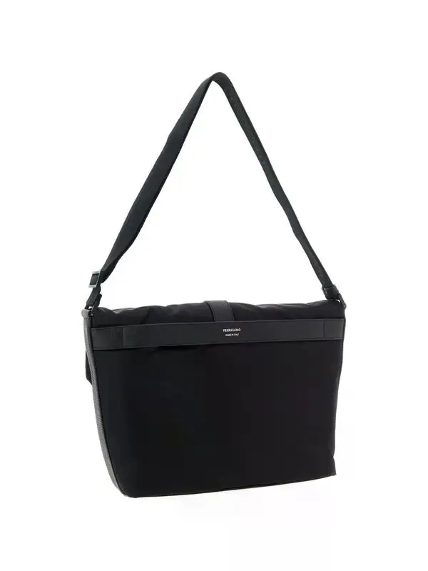 FERRAGAMO Gancini Cross Body Bag