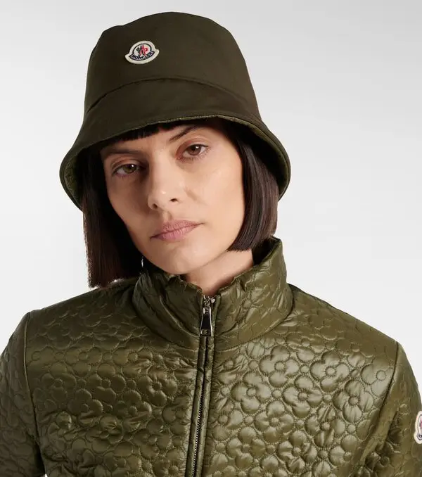 Moncler Padded Reversible Bucket Hat - Green