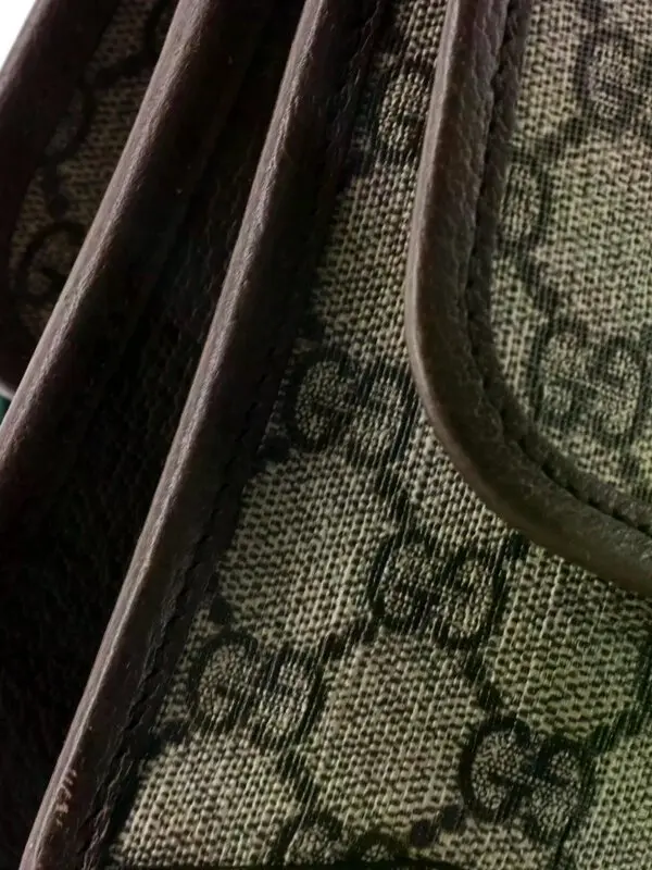 Gucci Neo Vintage Flap Messenger Gg Coated Canvas Small - Brown