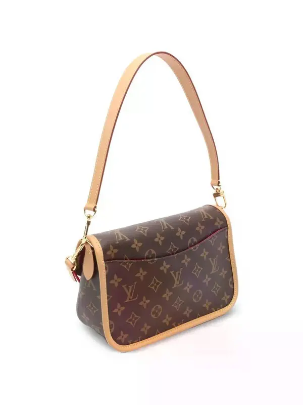 LOUIS VUITTON Diane Shoulder Bag