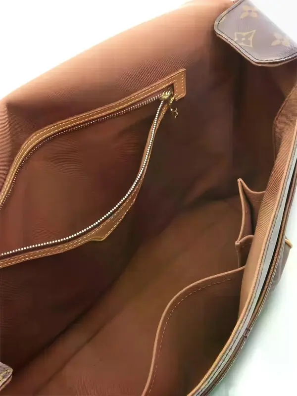 LOUIS VUITTON 2001 Abbesses Monogram Shoulder Bag