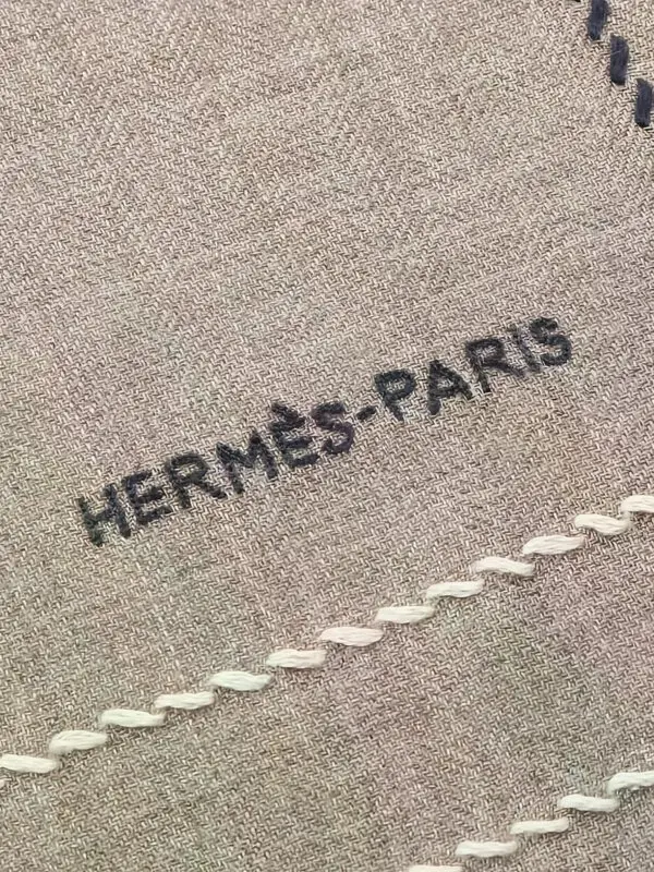 Hermès 2010s Cheval A La Couverture Scarf