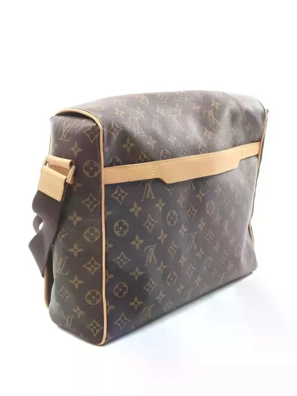 LOUIS VUITTON 2002 Abbesses Shoulder Bag