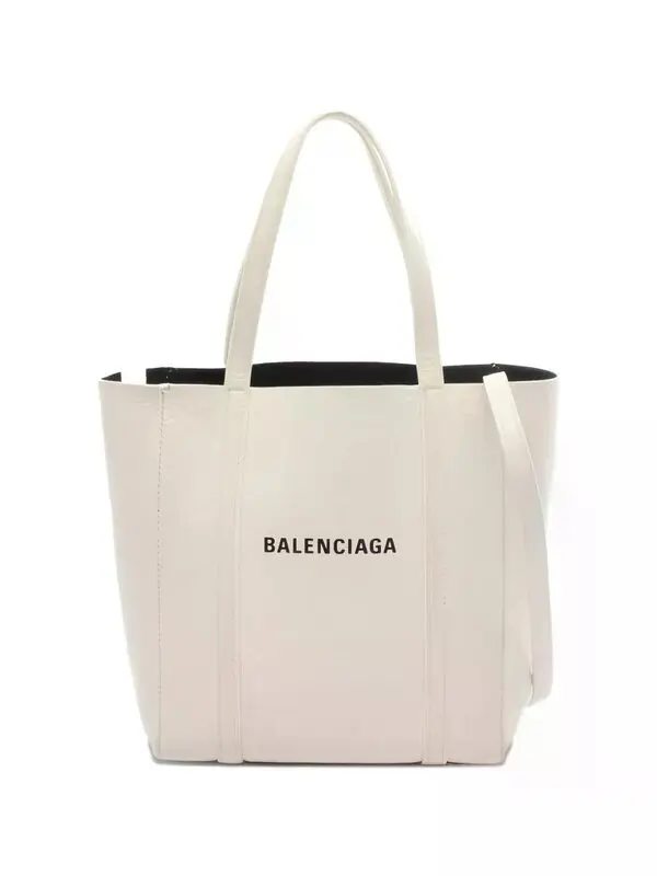 Balenciaga 2000 Xxs Everyday Leather Shoulder Bag