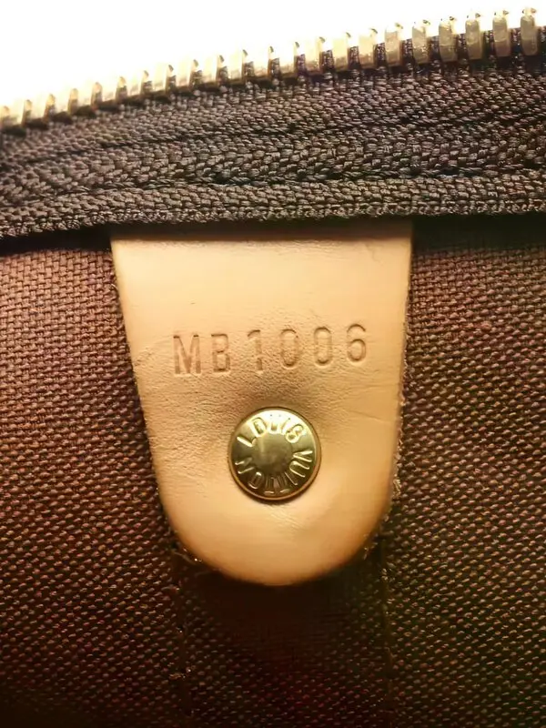LOUIS VUITTON 2006 Keepall 55 Monogram Luggage Bag - Brown