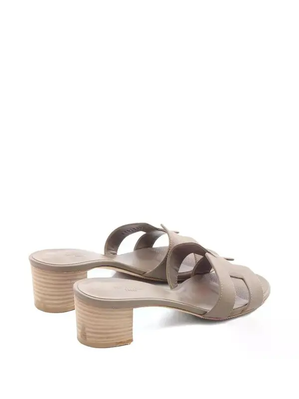 Hermès 2000s Oasis Leather Sandals