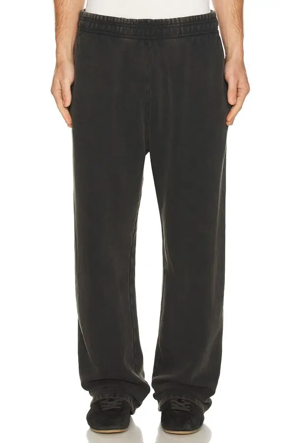 ENTIRE STUDIOS Straight Leg Sweatpant In Black - Washed Black