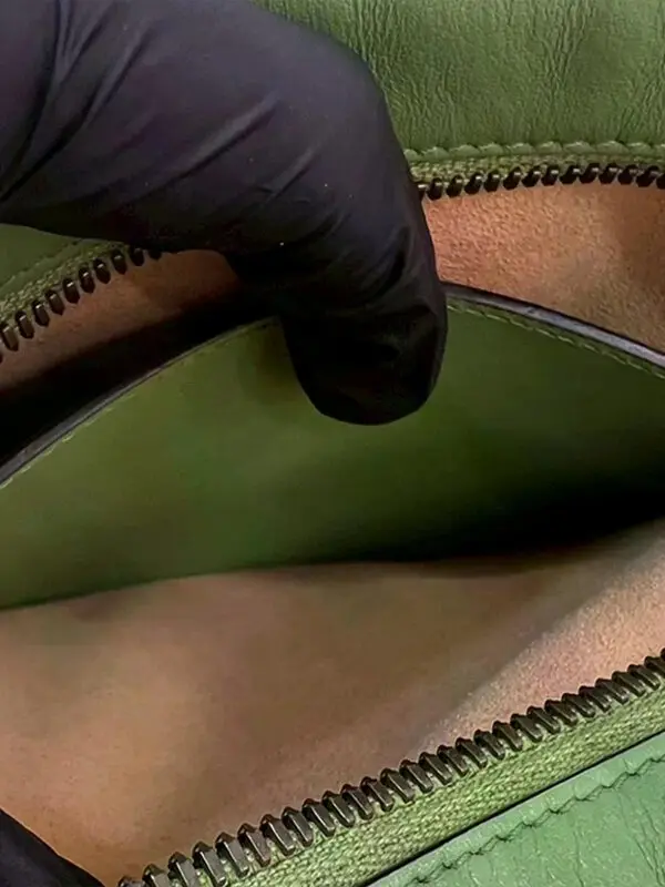 Gucci Gg Marmont Matelassé Leather Crossbody Bag - Green