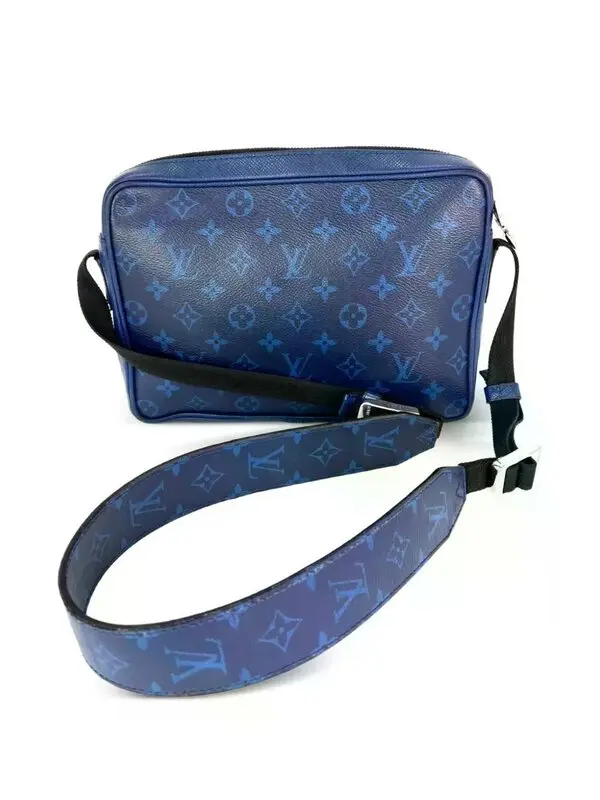 LOUIS VUITTON Outdoor Taigarama Monogram Messenger Bag