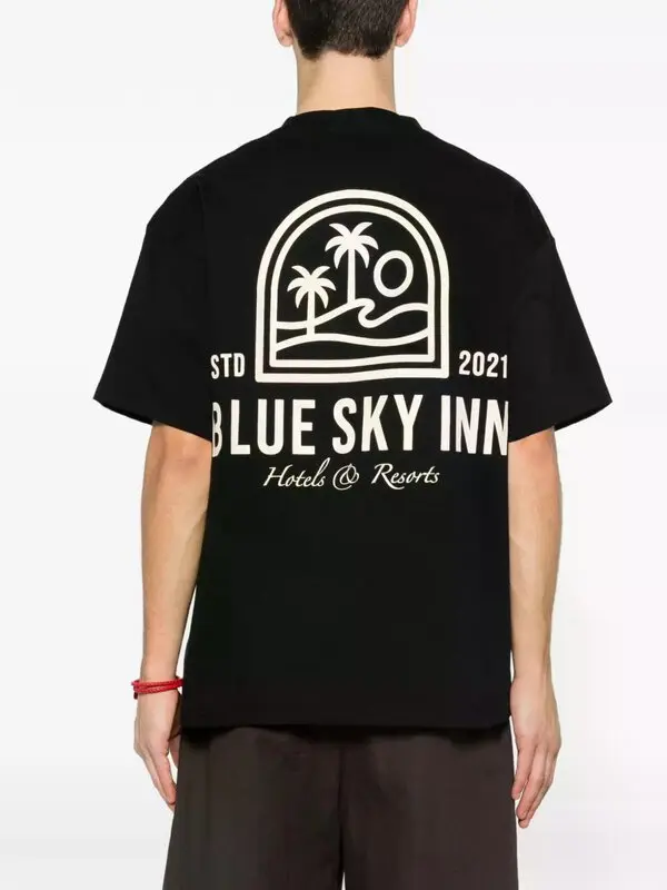 BLUE SKY INN Resort Logo T-shirt - Black