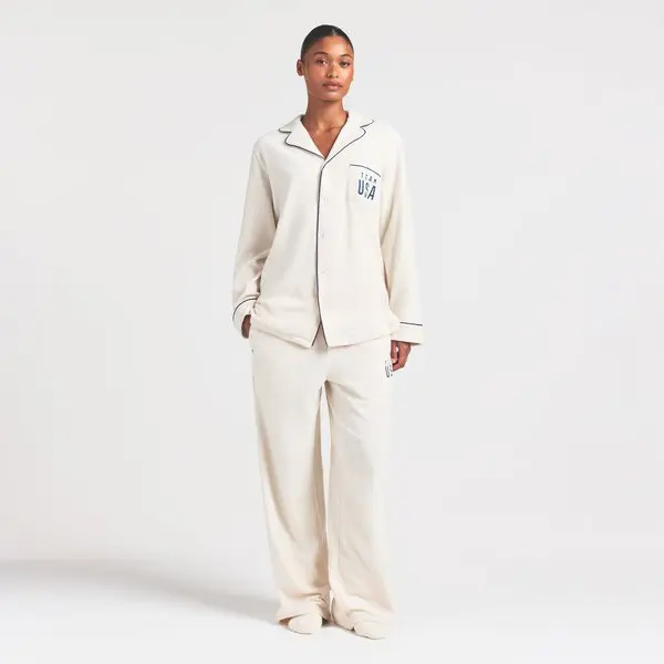 SKIMS For Team Usa Fleece Olympic Oversized Sleep Top - Ecru