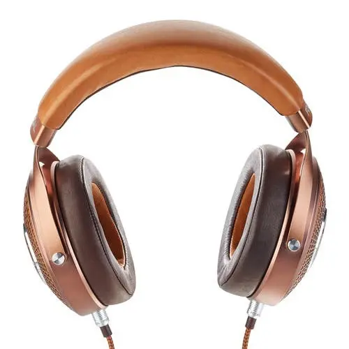 FOCAL Stellia Closed-back Circum-aural Over-ear Headphones