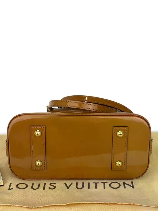 LOUIS VUITTON Monogram Vernis Alma Shoulder Bag - Brown