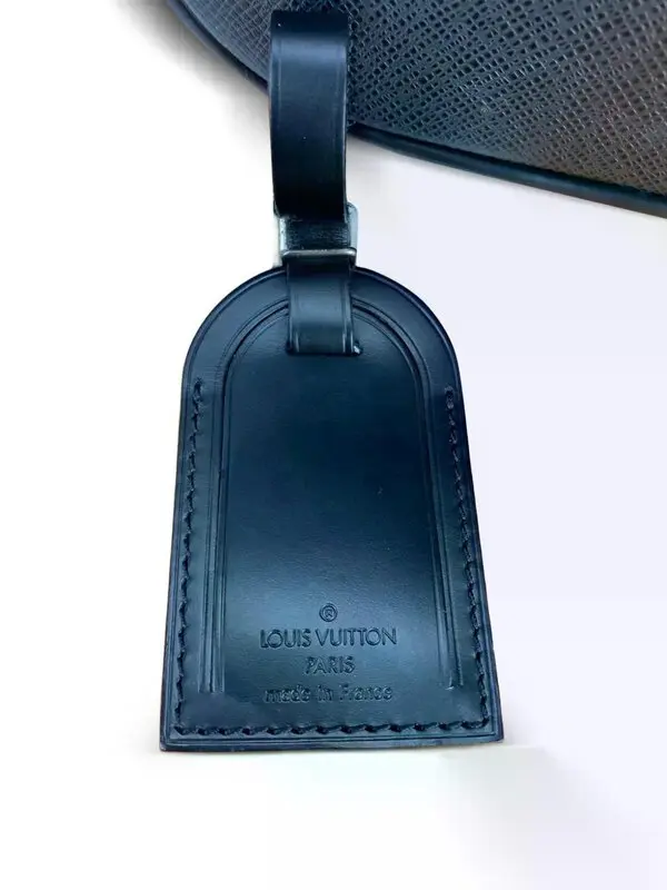 LOUIS VUITTON 60 Pegase Suitcase