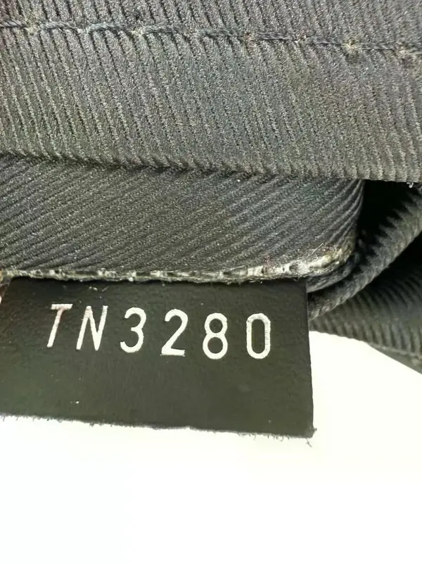 LOUIS VUITTON Monogram Gm Discovery Pochette