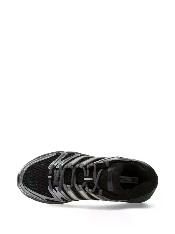 Adidas Adistar Control Stripe-details Sneakers - Black