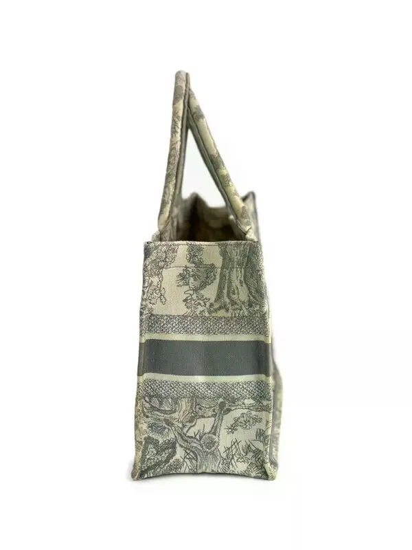 Dior Book Embroidered Tote Bag - Neutrals